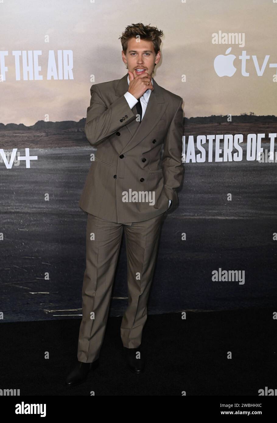 Austin butler masters of the air hi-res stock photography and images ...