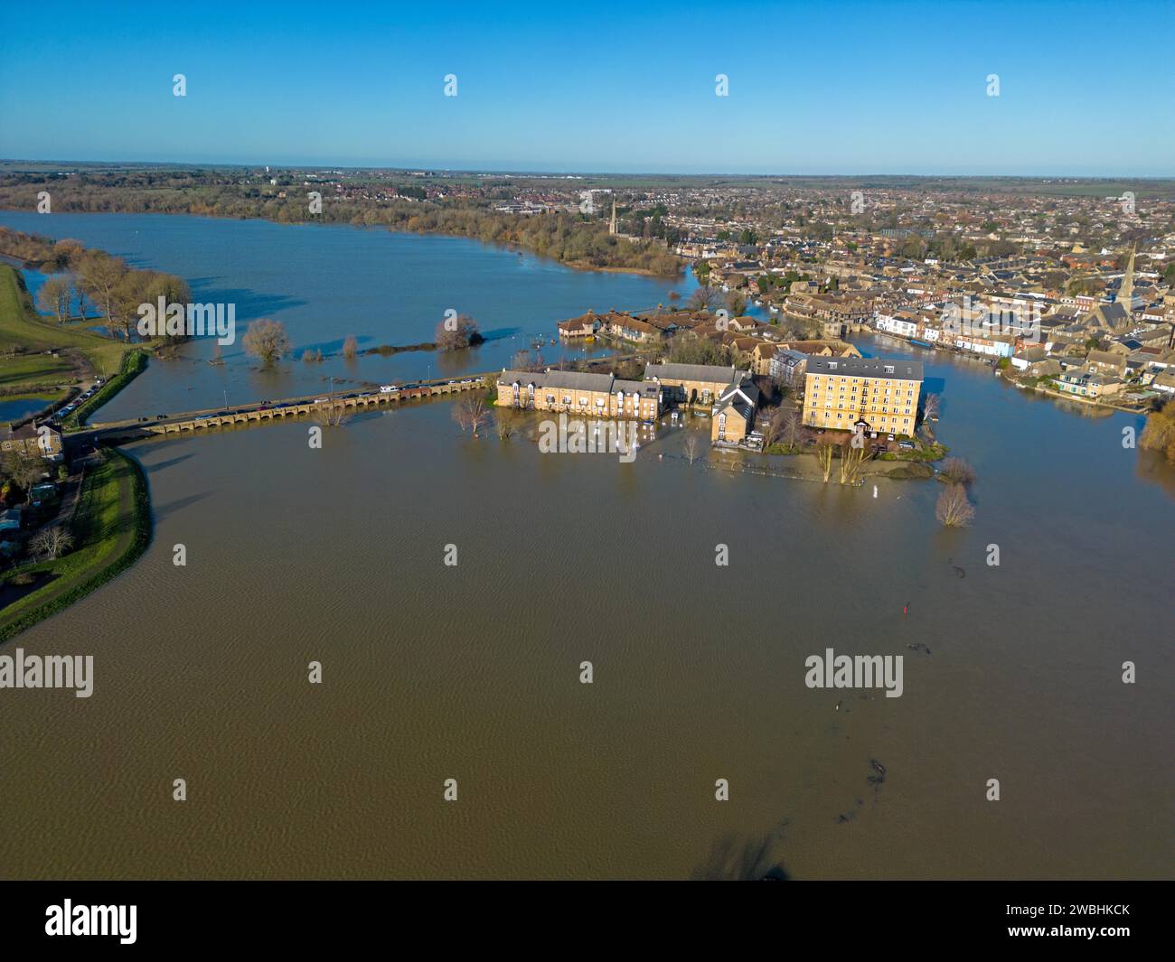 Flooding in st ives cambridgeshire hi-res stock photography and images ...