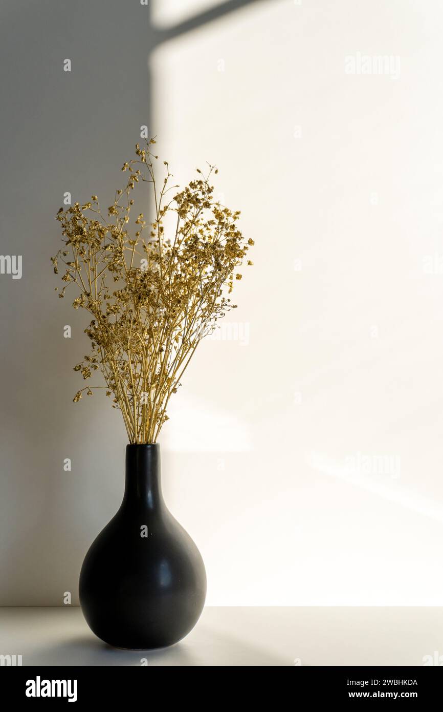 Luxe floral display hi-res stock photography and images - Alamy