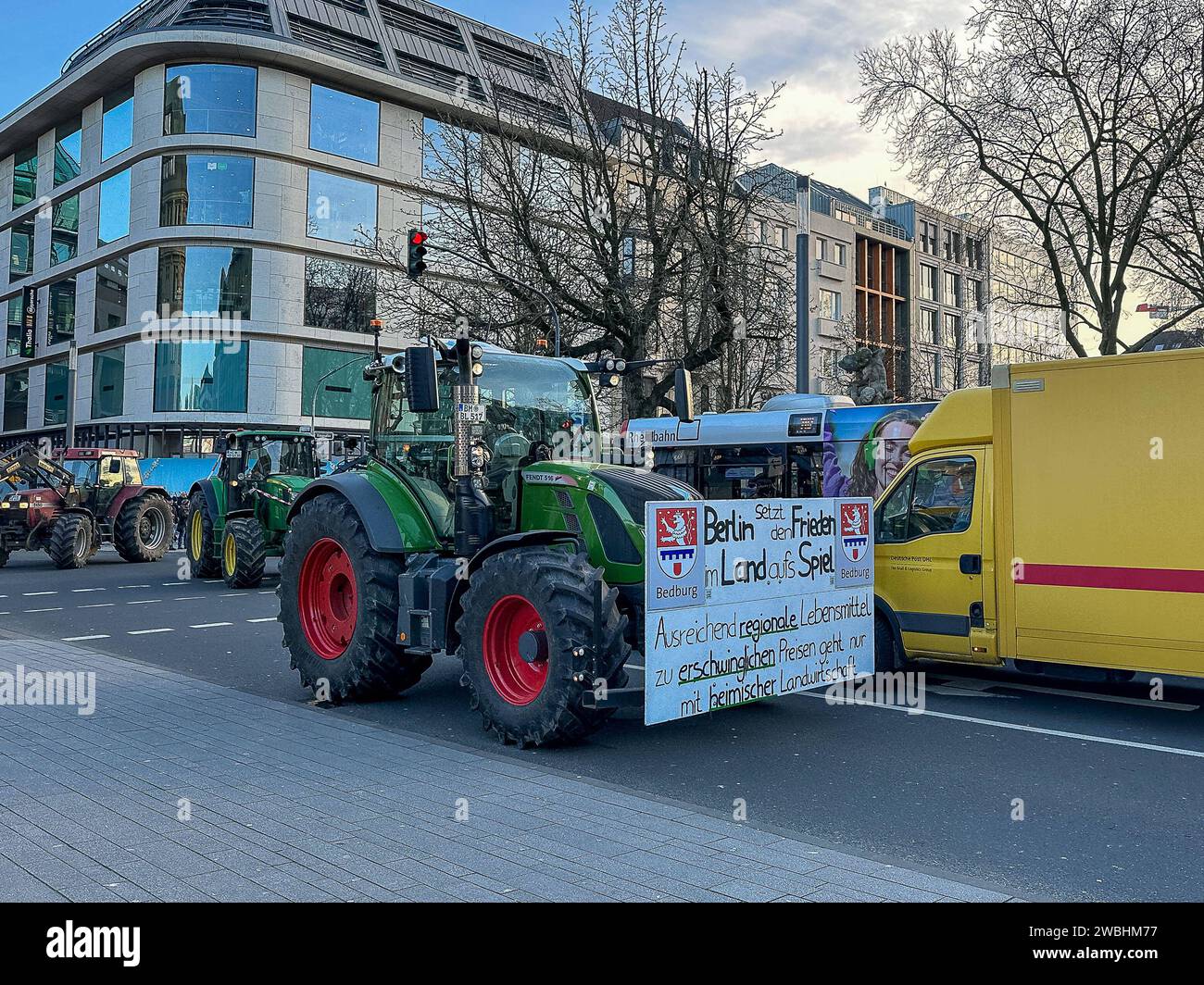 Duesseldorf Bauerndemo an der Duesseldorfer Koe, Duesseldorf ...