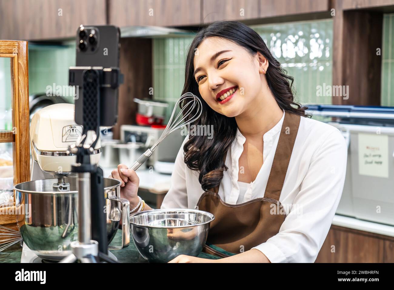 Mobile cake shop hi-res stock photography and images - Alamy