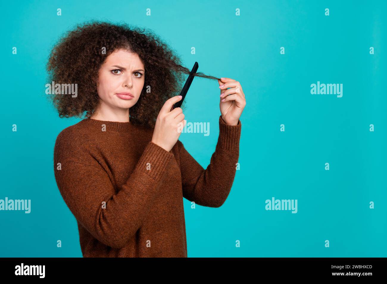 Photo portrait of pretty young girl comb unruly hair strand dressed ...