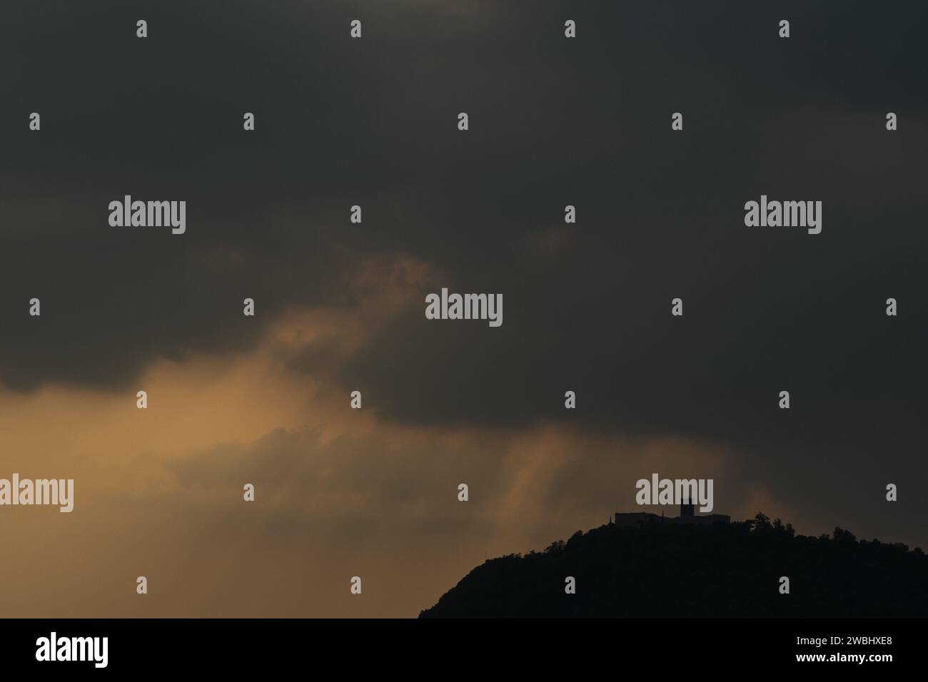 Juliet and romeo castles hi-res stock photography and images - Alamy