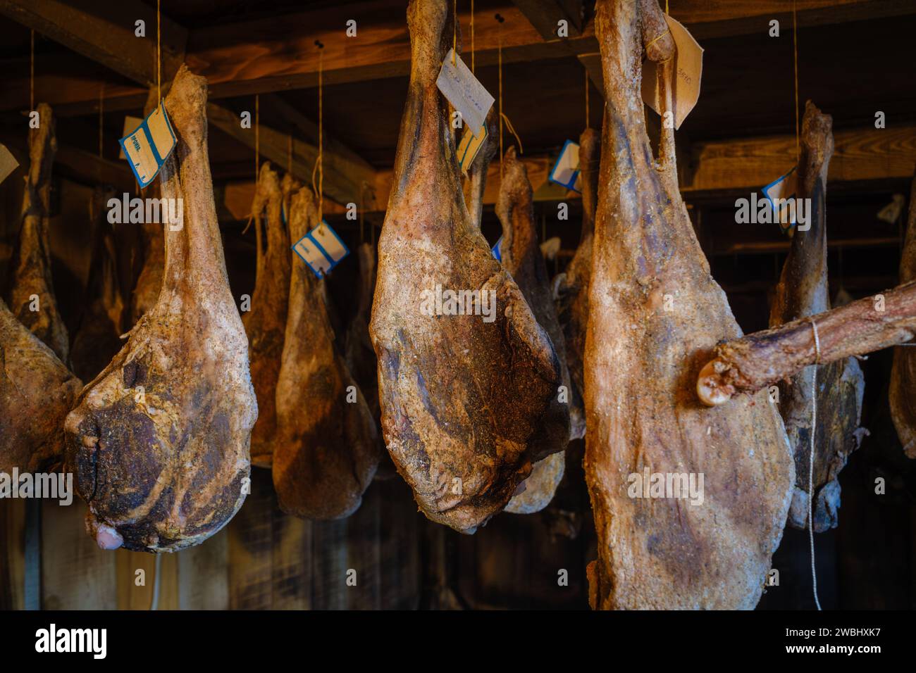 Hams smokehouse hi-res stock photography and images - Alamy