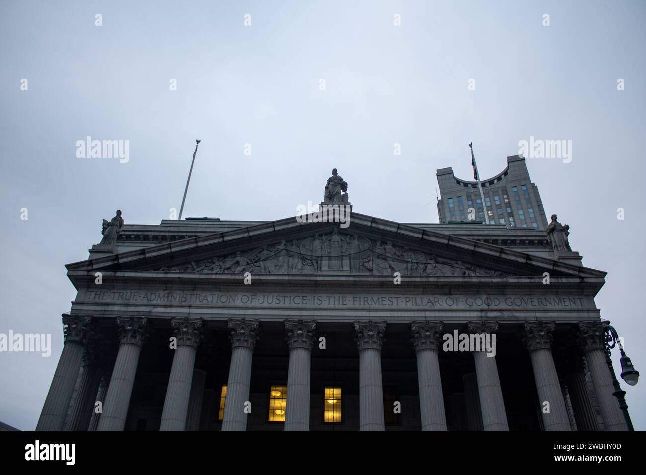 A view of the New York State Supreme Court building in New York, USA ...