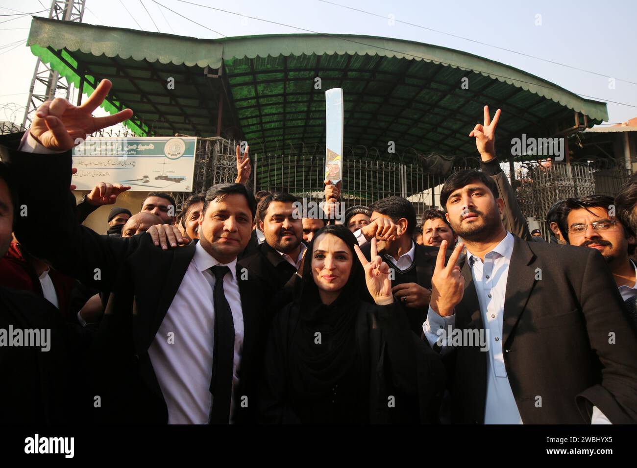 Peshawar, Peshawar, Pakistan. 11th Jan, 2024. Peshawar high court decision to grant bat as ...