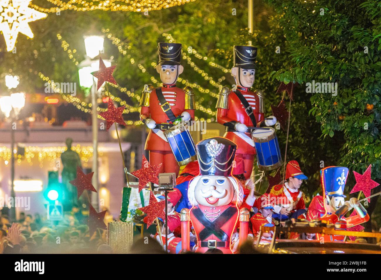 Large crowds at the three wise men parade in Seville during the evening ...