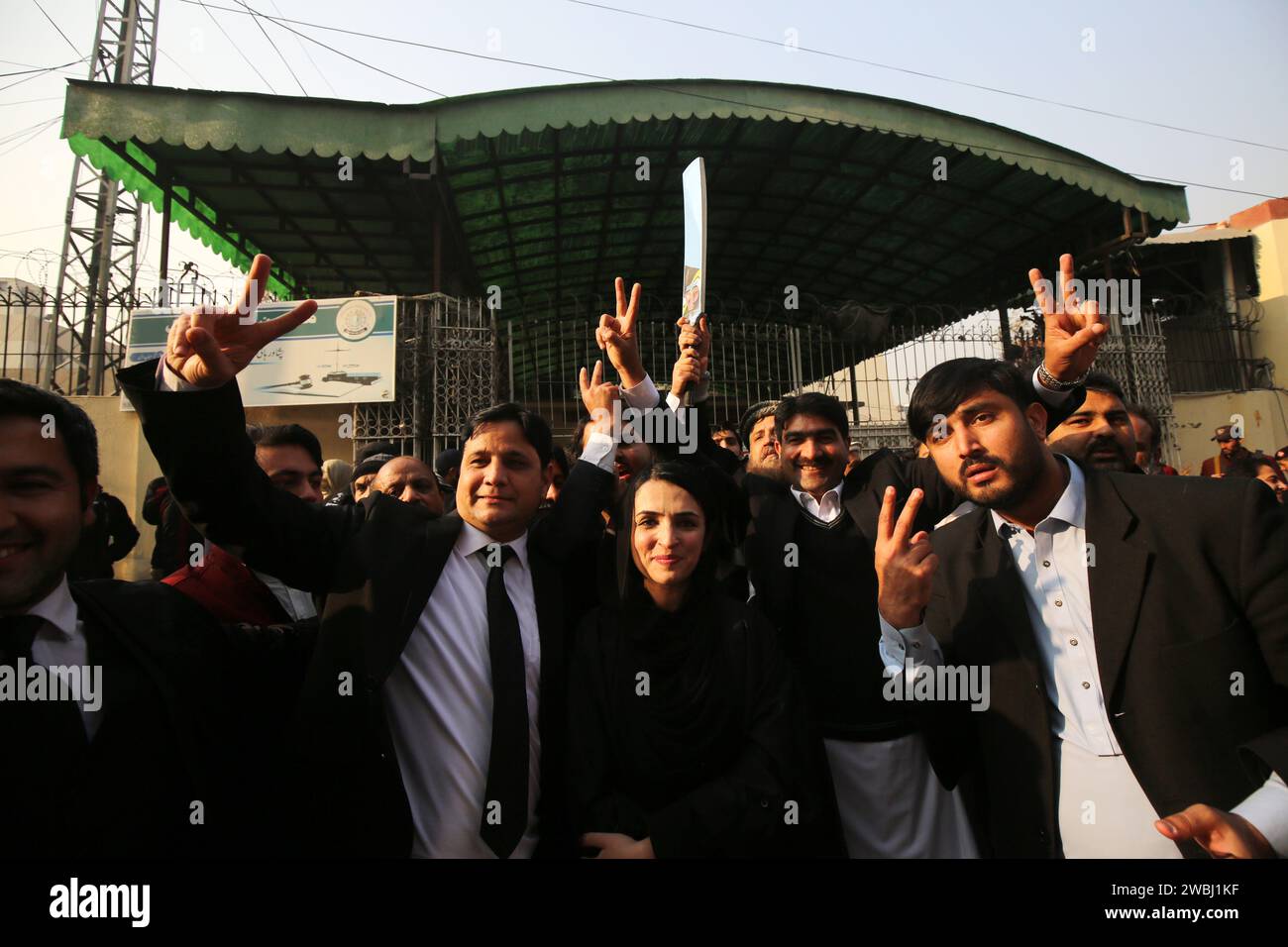 Peshawar, Peshawar, Pakistan. 11th Jan, 2024. Peshawar high court decision to grant bat as ...