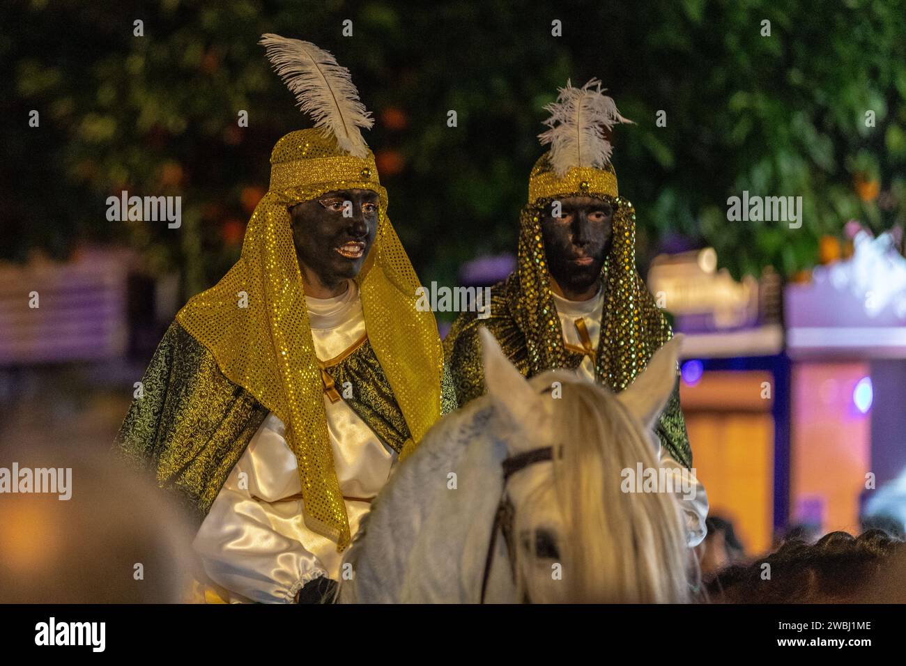 Large crowds at the three wise men parade in Seville during the evening ...