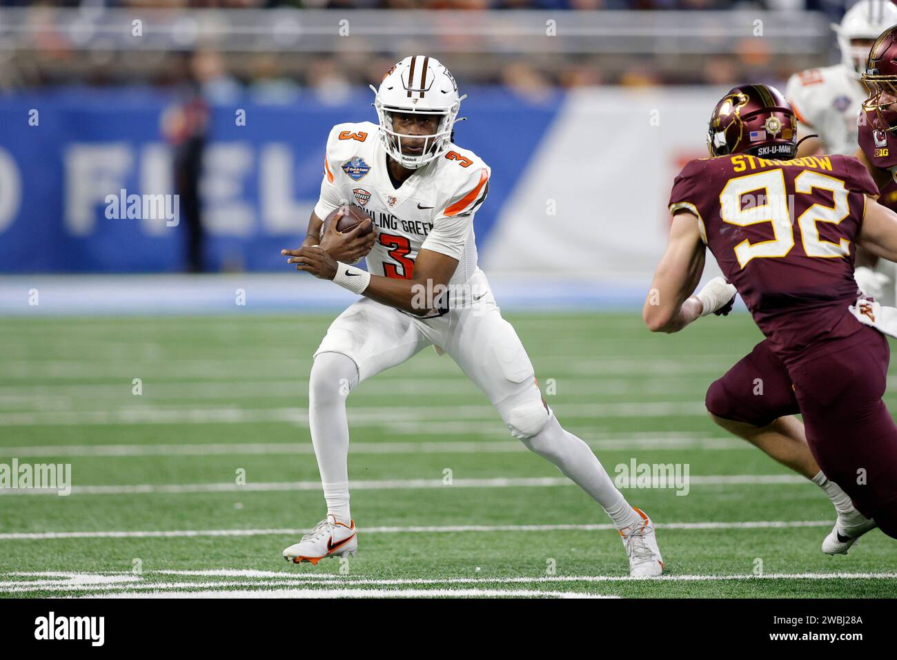 Bowling Green quarterback Bowling Green quarterback Lucian Anderson III ...