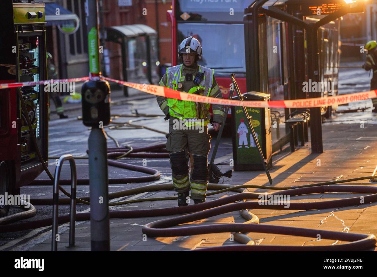 London, UK. 11 January 2024. .Emergencyn electric bus catches fire on ...
