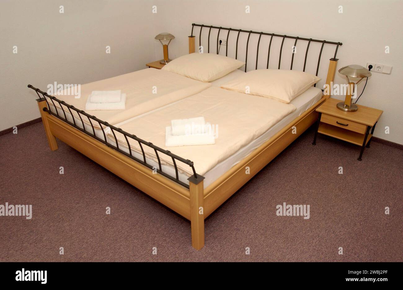 Hotelzimmer , Deutschland, BLF *** Hotel room , Germany, BLF BL89870 ...