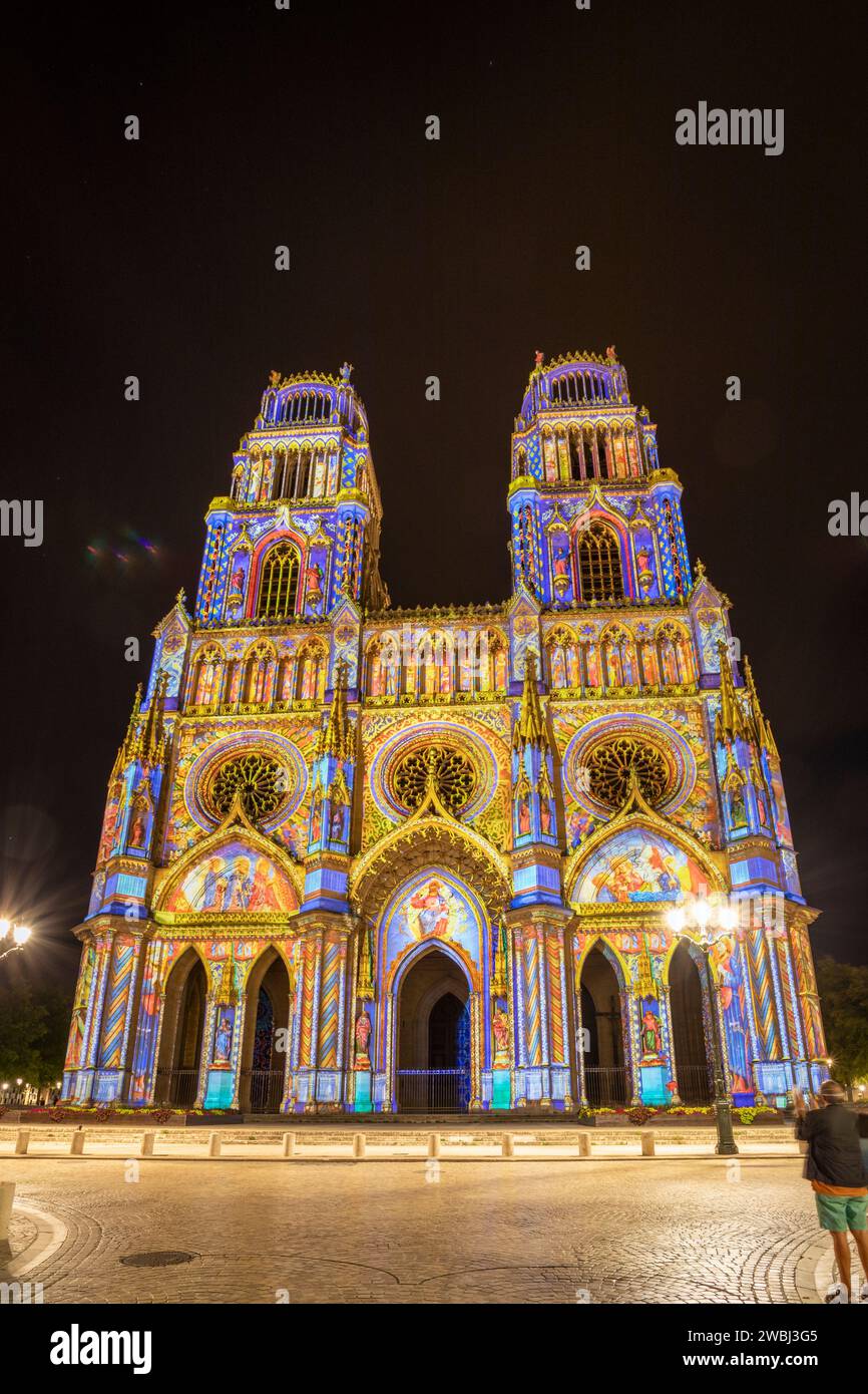 Son lumiere hi-res stock photography and images - Alamy