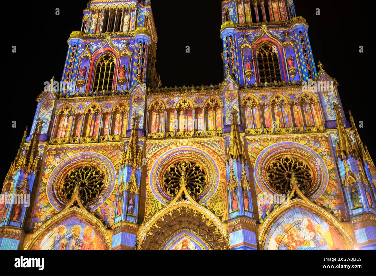 Son lumiere hi-res stock photography and images - Alamy