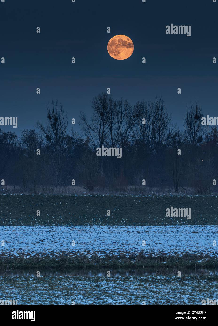 Beautiful snowscape hi-res stock photography and images - Alamy