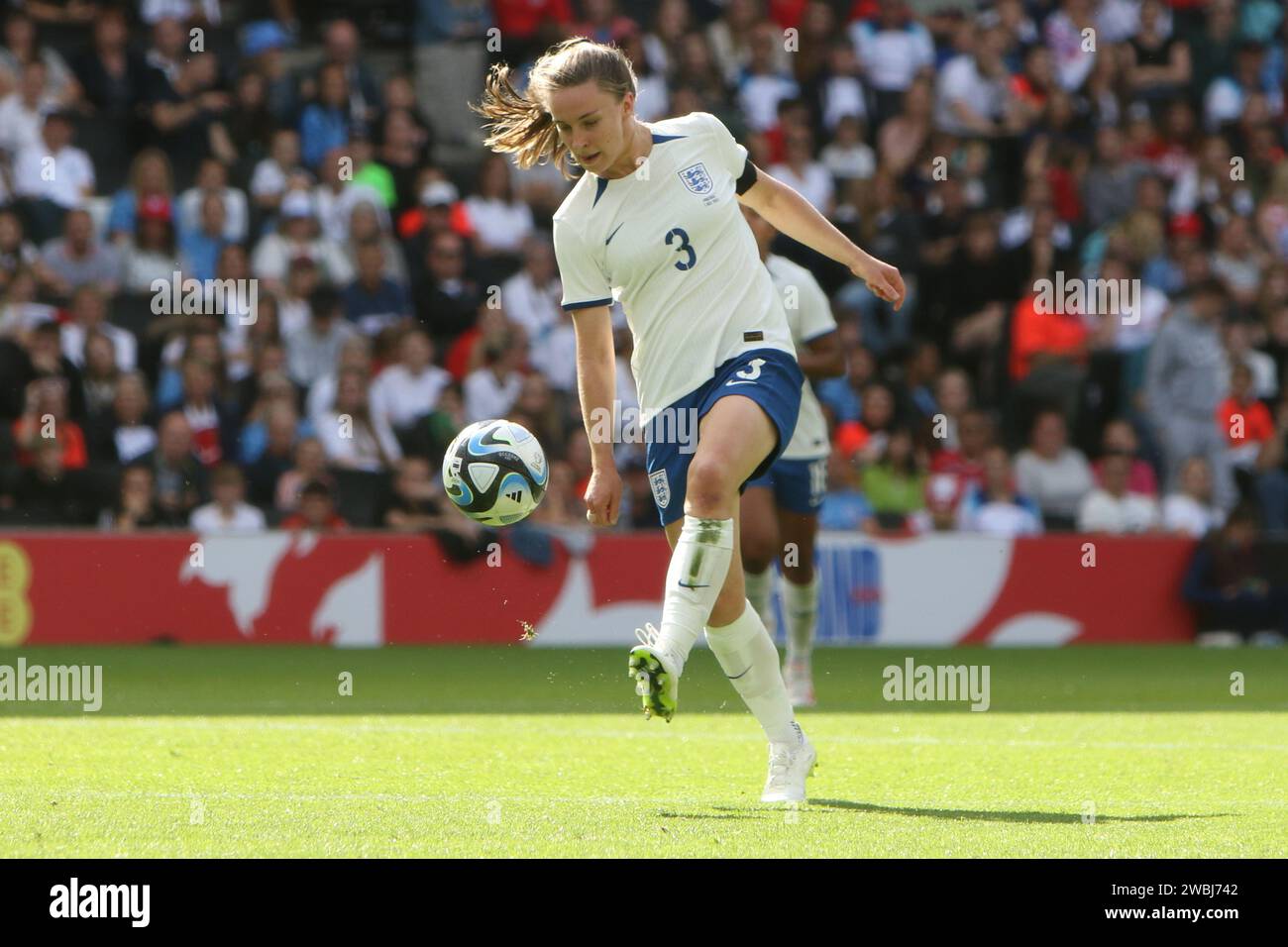Niamh Charles during England Lionesses women's football team v Portugal ...