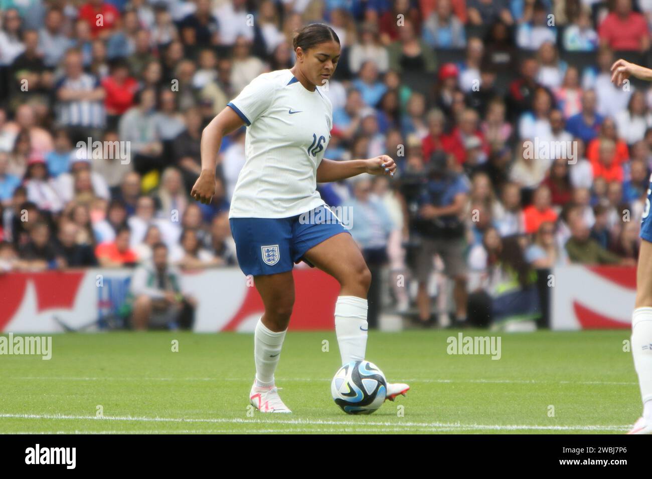 Jess carter hi-res stock photography and images - Alamy