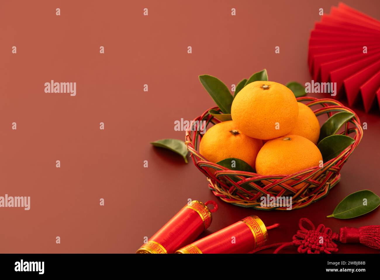 Chinese lunar new year background with fresh tangerine, red envelope ...