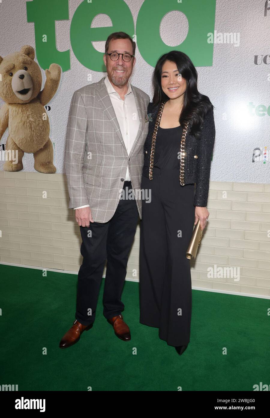 Los Angeles, Ca. 10th Jan, 2024. Rob Minkoff, Crystal Kung Minkoff at ...