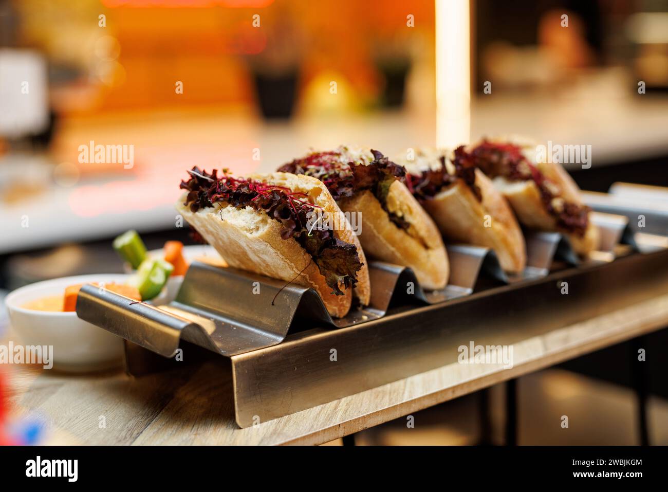 Cooking nutritious meal chef hi-res stock photography and images - Alamy