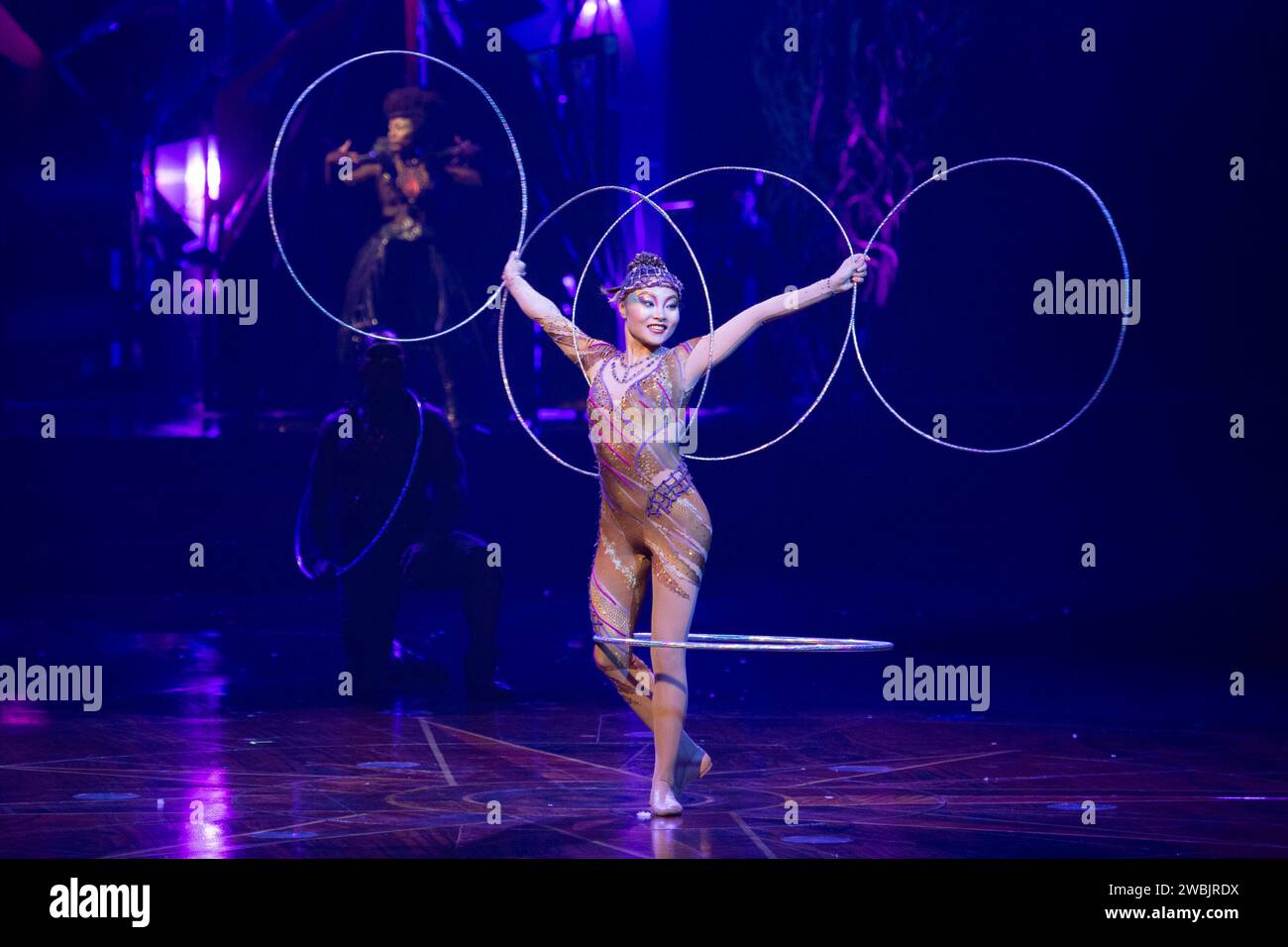 London, UK. 10 Jan, 2024. Pictured: Yan "Joann" Zhuang performs on the ...