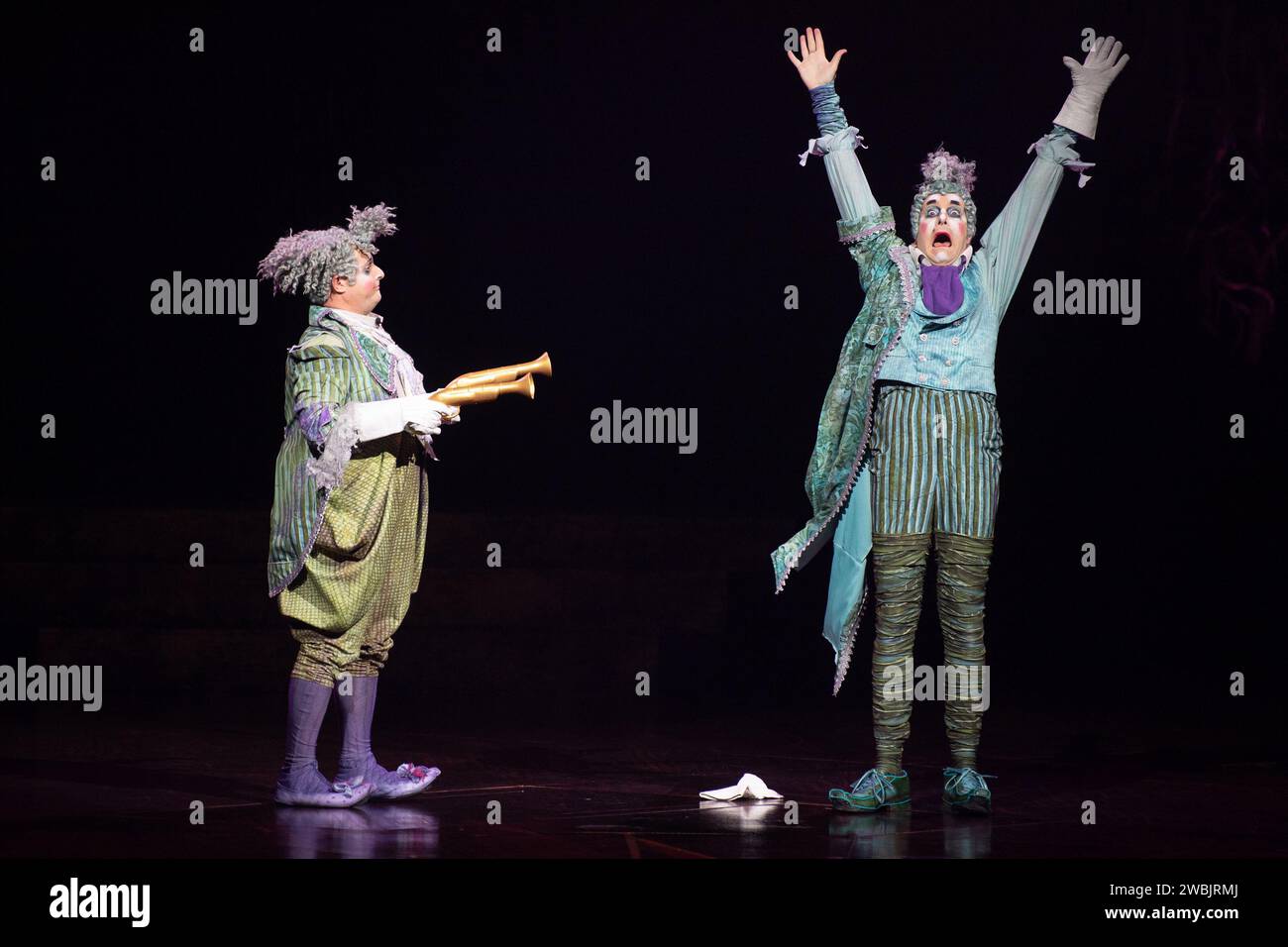 London, UK. 10 Jan, 2024. Pictured: Clowns Pablo Gomis Lopez (L), Pablo ...