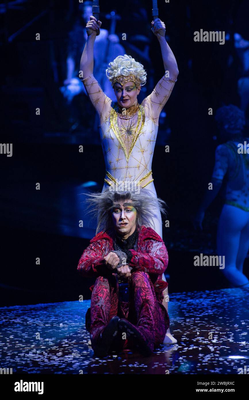 London, UK. 10 Jan, 2024. Pictured: Performer Mr. Fleur (Bogdan ...
