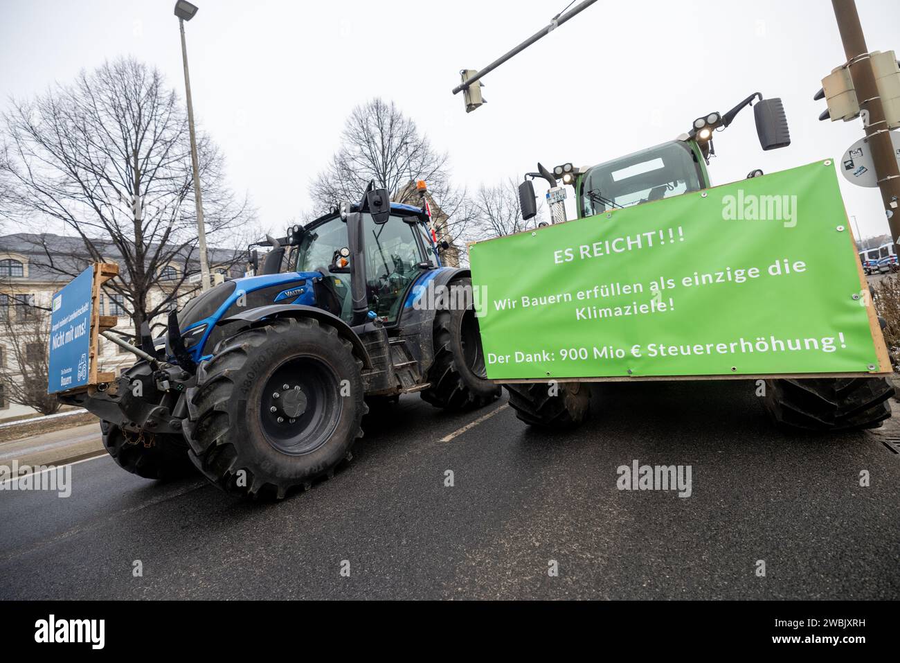 Hannover, Lower Saxony, Germany - 11 January 2024: Farmer protests in ...