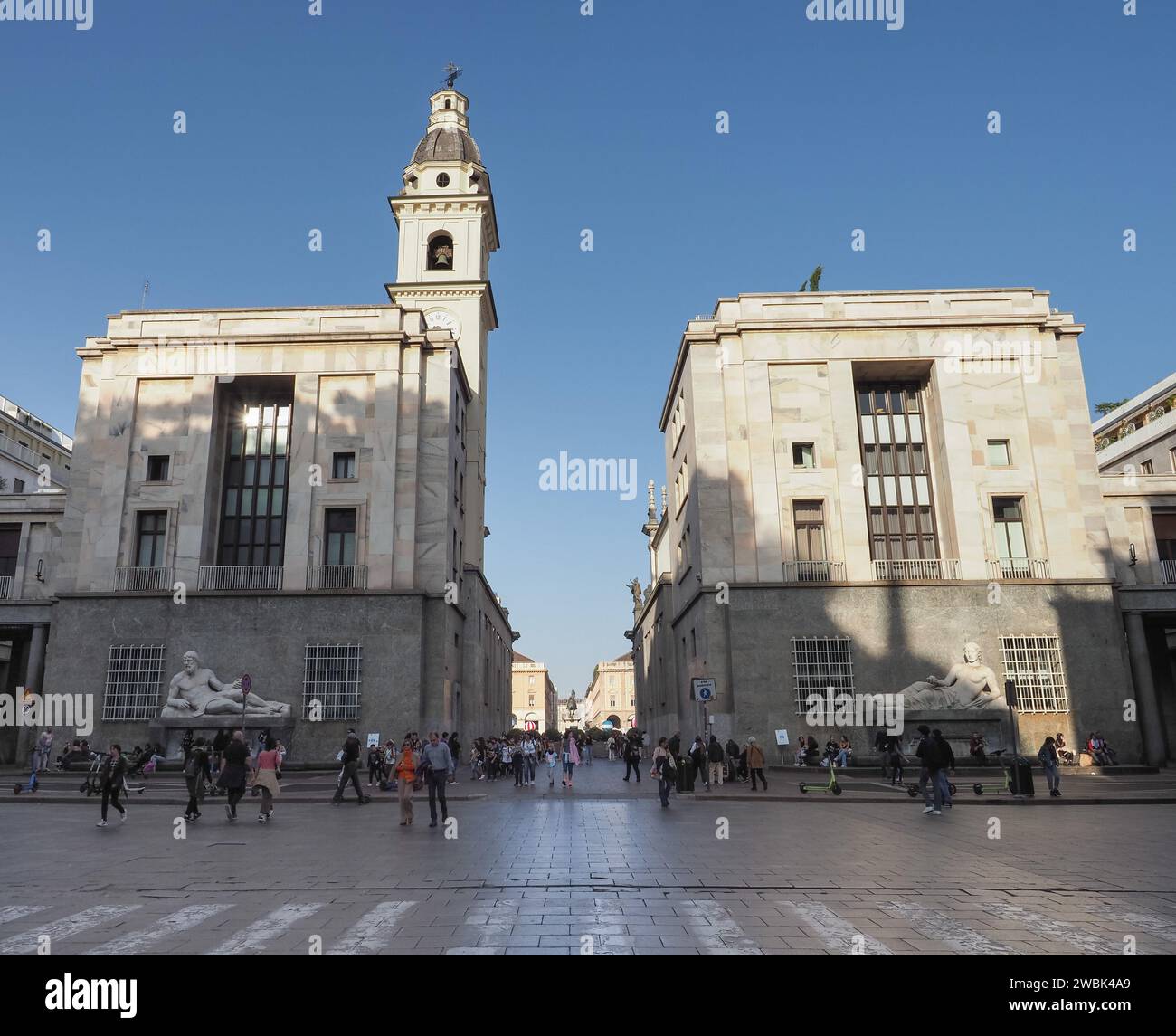 National liberation committee square hi-res stock photography and ...