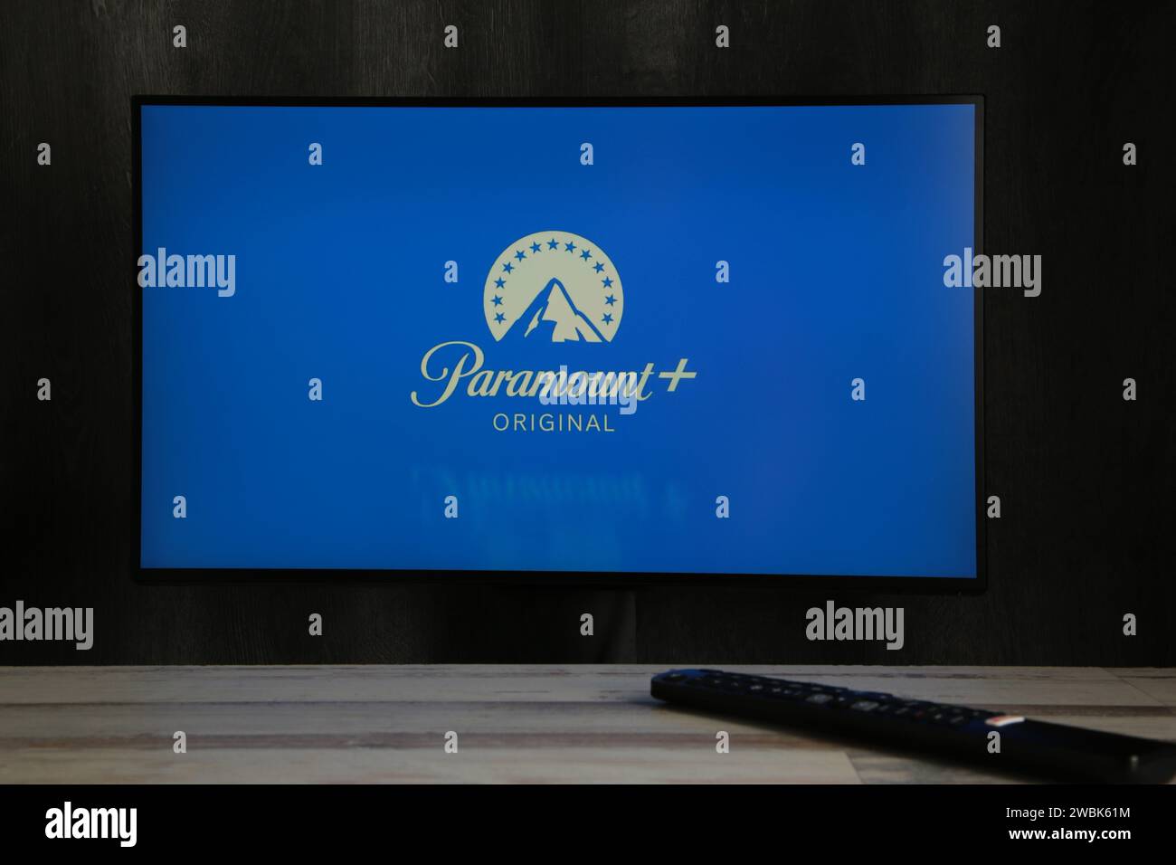 Paramount pictures logo hi-res stock photography and images - Alamy