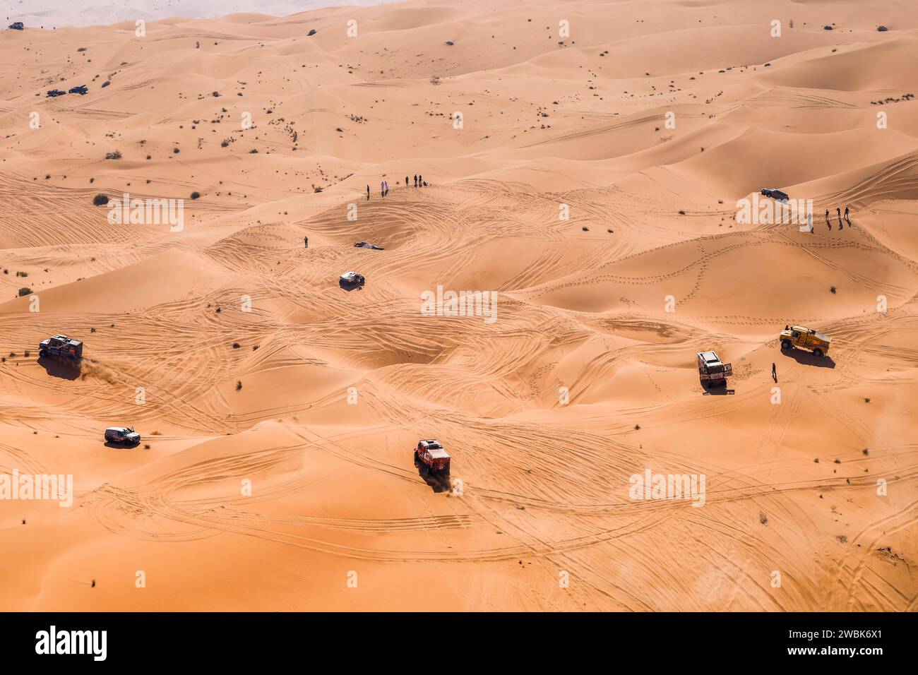 mess in the desert illustration, landscape, paysage, during the Stage 6 ...