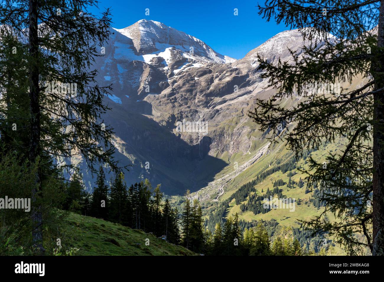 3331 m hi-res stock photography and images - Alamy