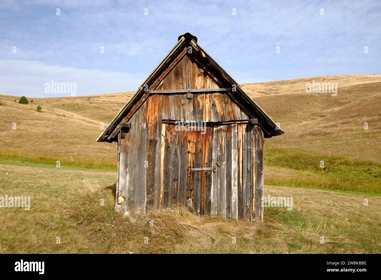 rustic shack in rural Zlatibor, Serbia Stock Photo - Alamy