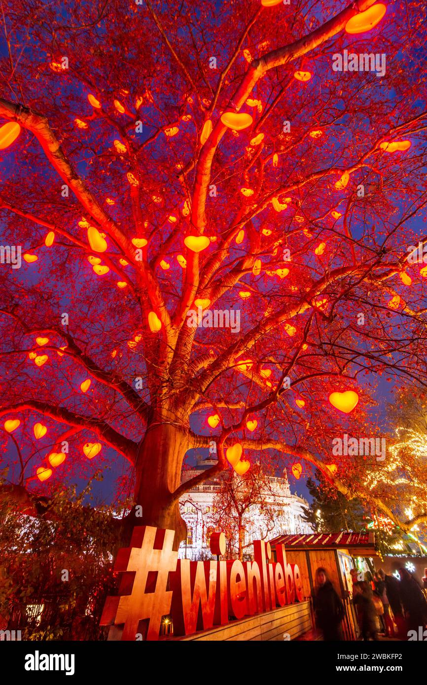 Heart 200 hi-res stock photography and images - Alamy