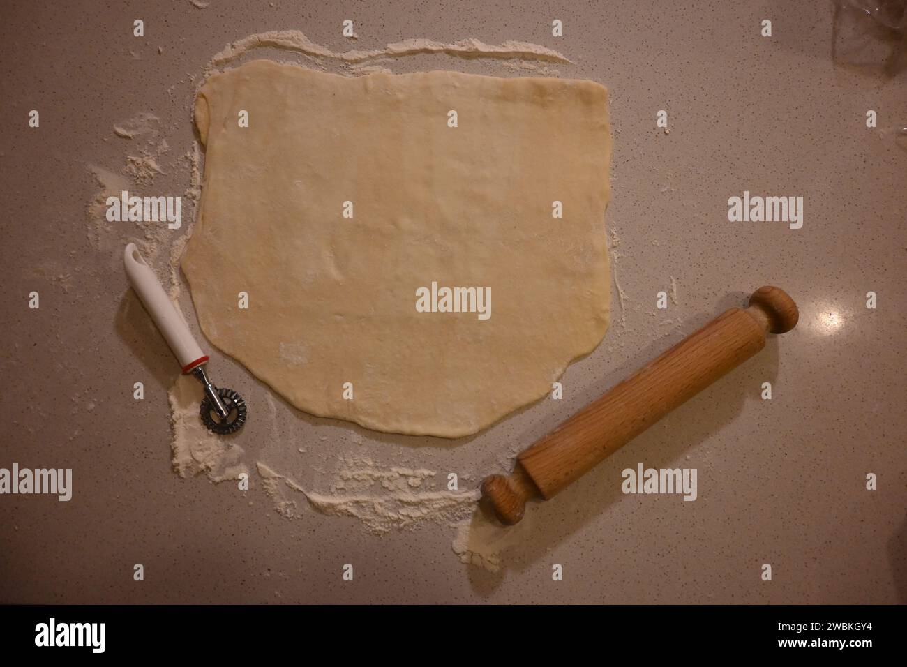Preparation of pizza Stock Photo - Alamy