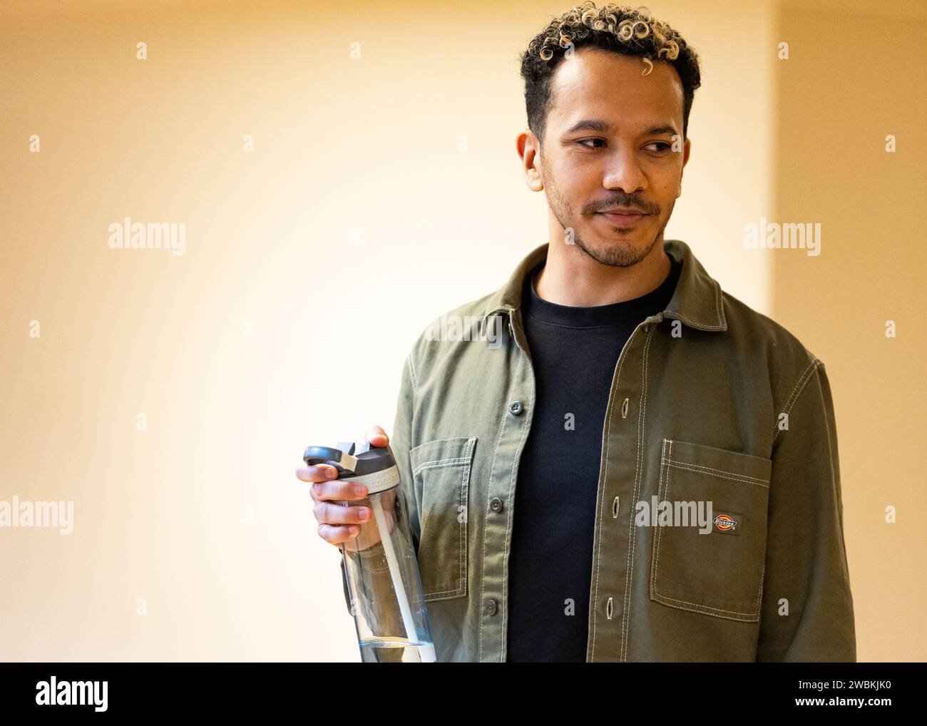 Ryan Carter and Emily Puttick recording West End New Friends, Victoria ...