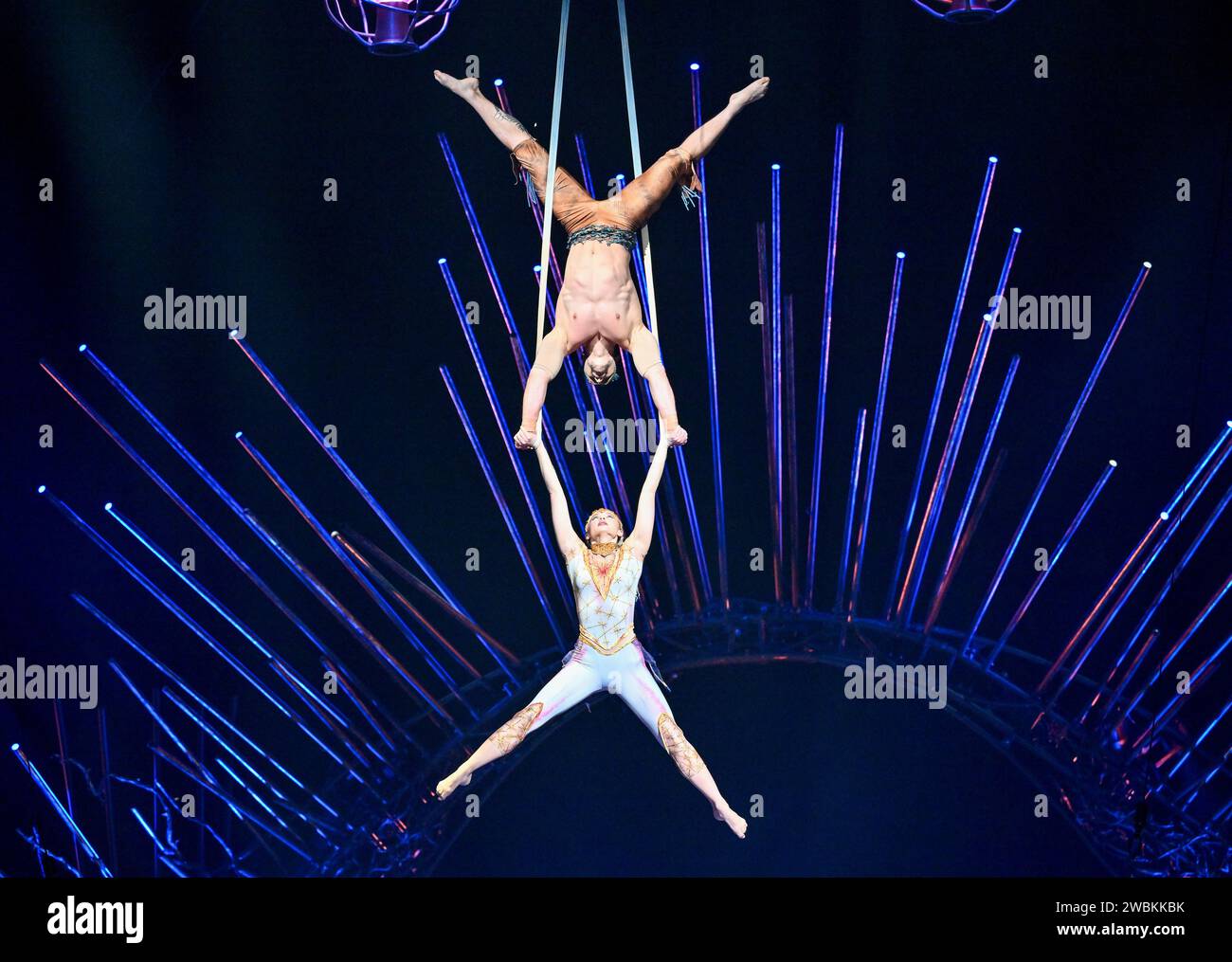 London, UK. 10th Jan, 2024. Cast members Yulia Makeeva (Russia/USA) and ...