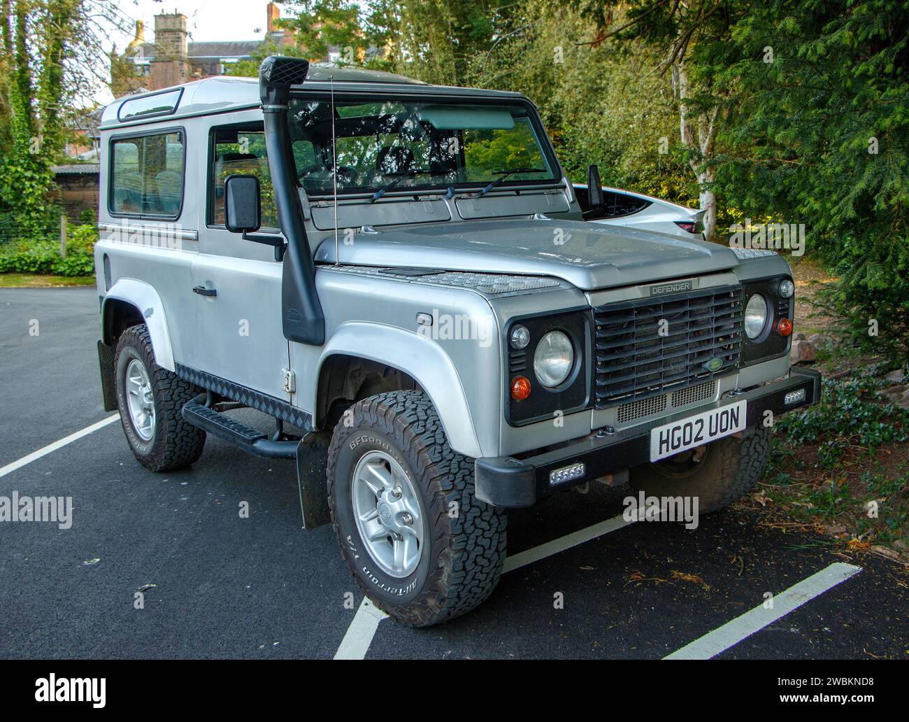 classic vintage silver land rover 110 Stock Photo - Alamy