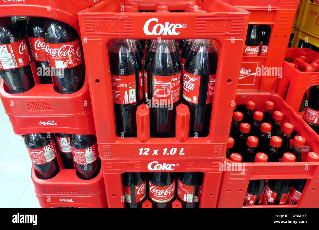 Bayern, Deutschland 11. Januar 2024: Hier der Blick im Getränkemarkt ...
