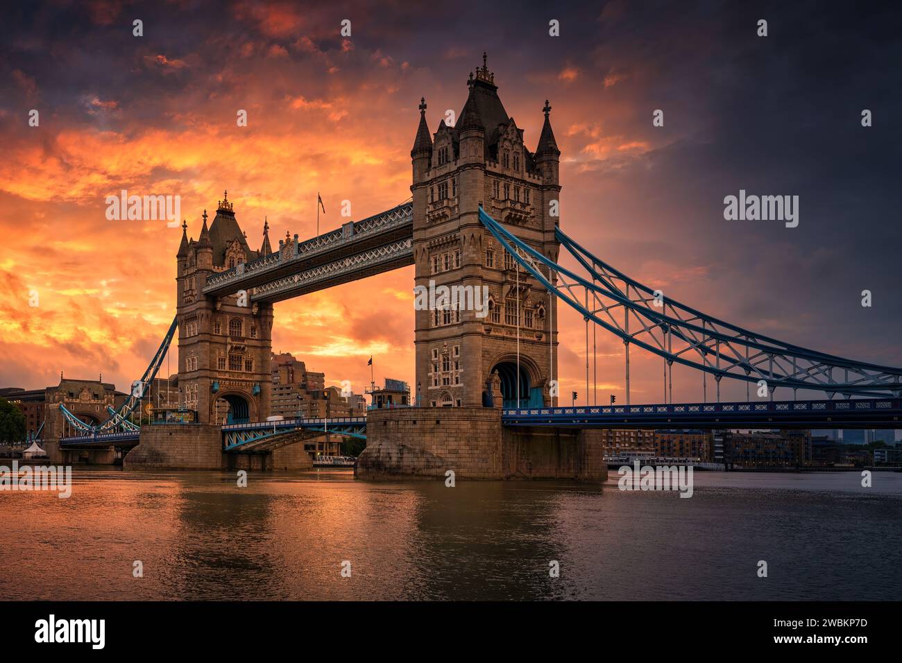 Sunrise at the Tower Bridge London Stock Photo - Alamy