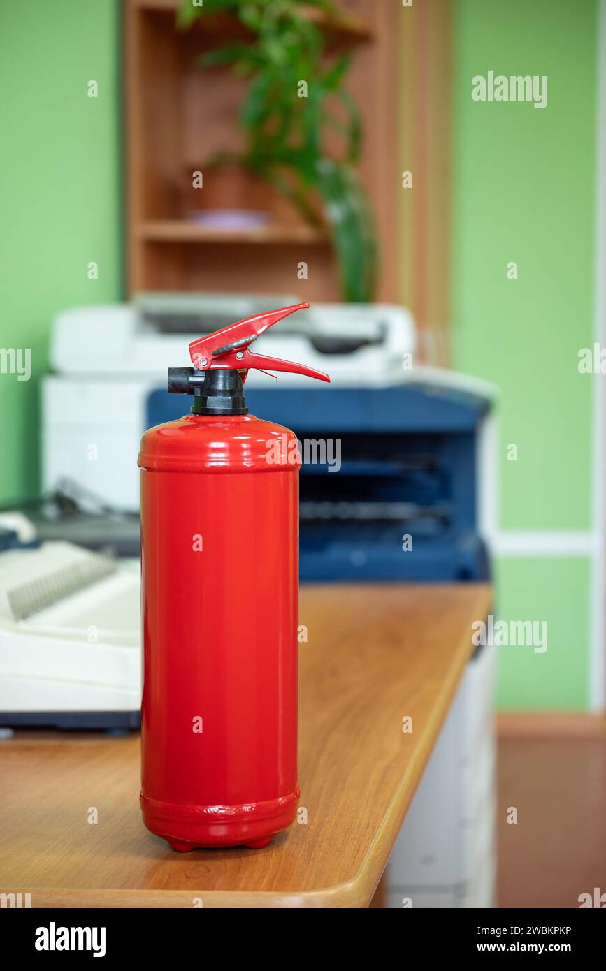 Fire extinguisher office hi-res stock photography and images - Alamy
