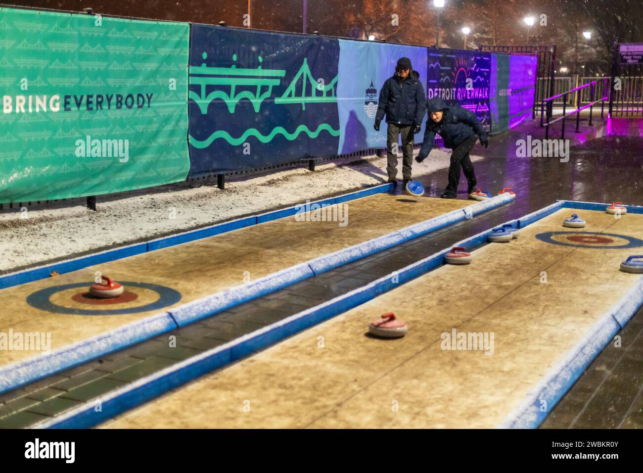 Detroit, Michigan - The Fire & Ice Festival on the Detroit Riverwalk ...