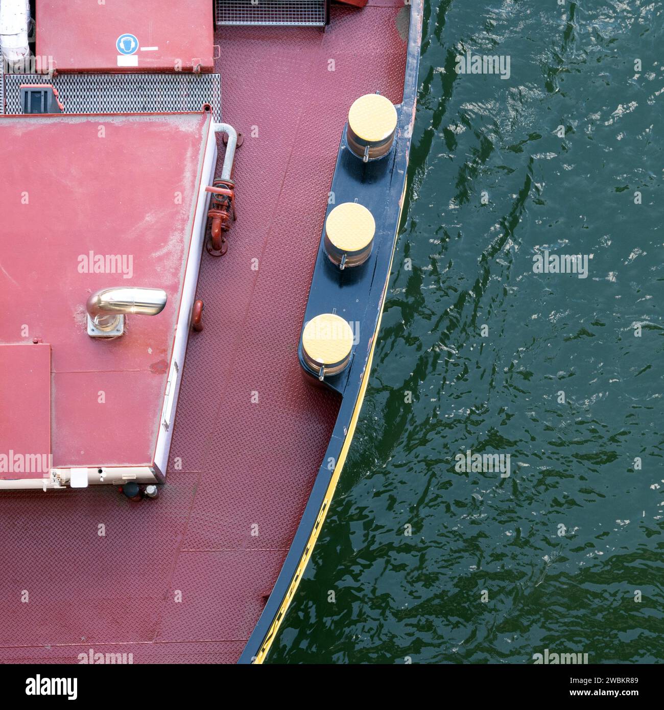 Ship photographed from above view, cutout Stock Photo - Alamy