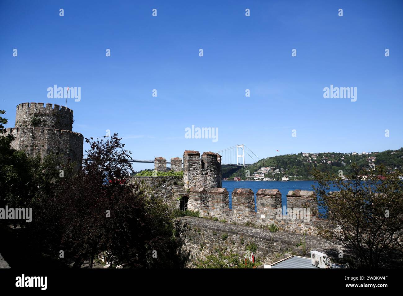 Istanbul Rumeli Fortress Stock Photo - Alamy