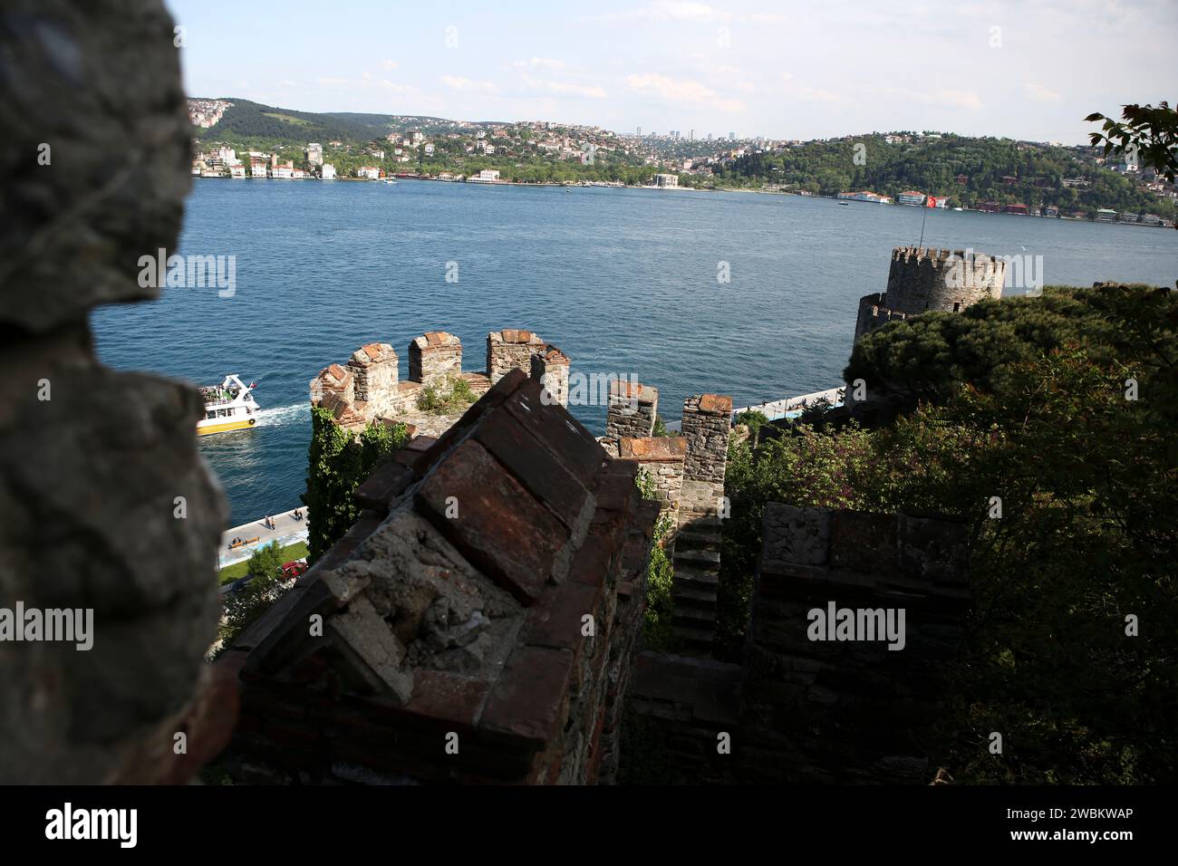 Istanbul Rumeli Fortress Stock Photo - Alamy