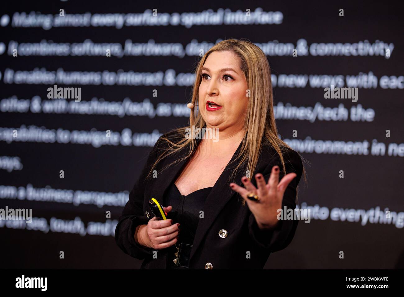 Cathy hackl hi-res stock photography and images - Alamy