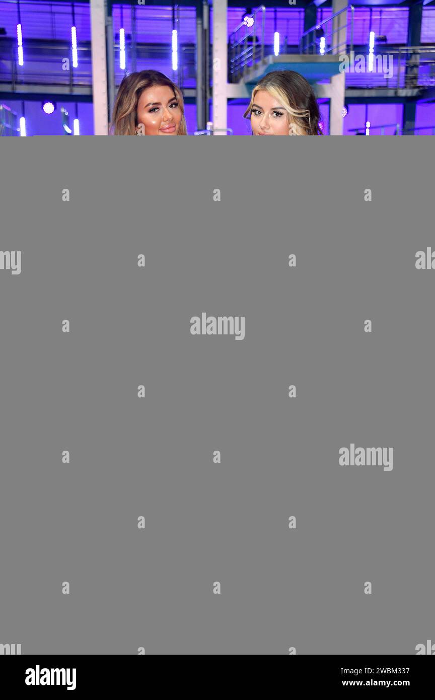 Jenny Grassi und Vanessa Grassi beim Photocall zur Fernsehshow RTL ...