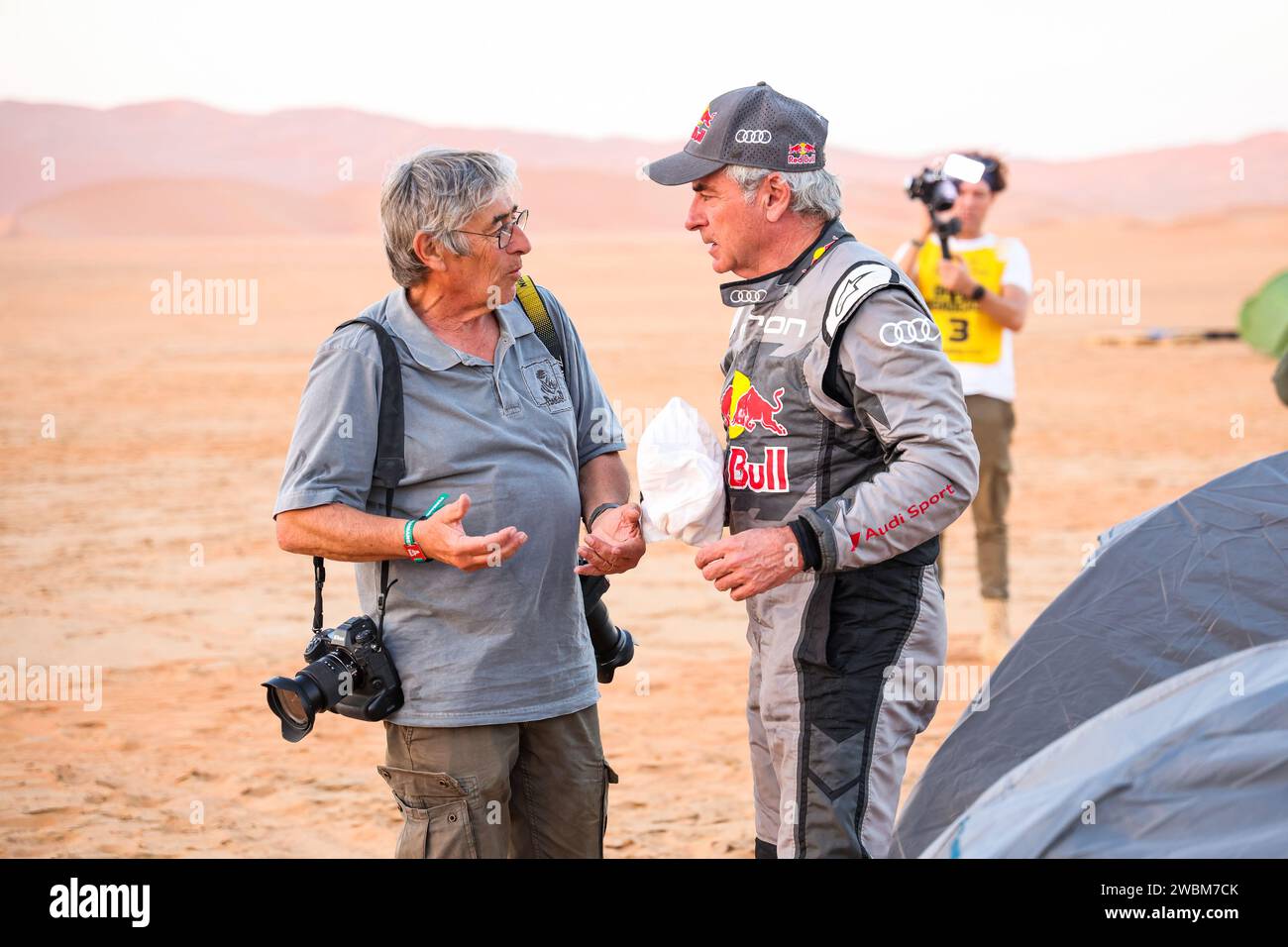 Eric Vargiolu with SAINZ Carlos (spa), Team Audi Sport, Audi RS Q E ...