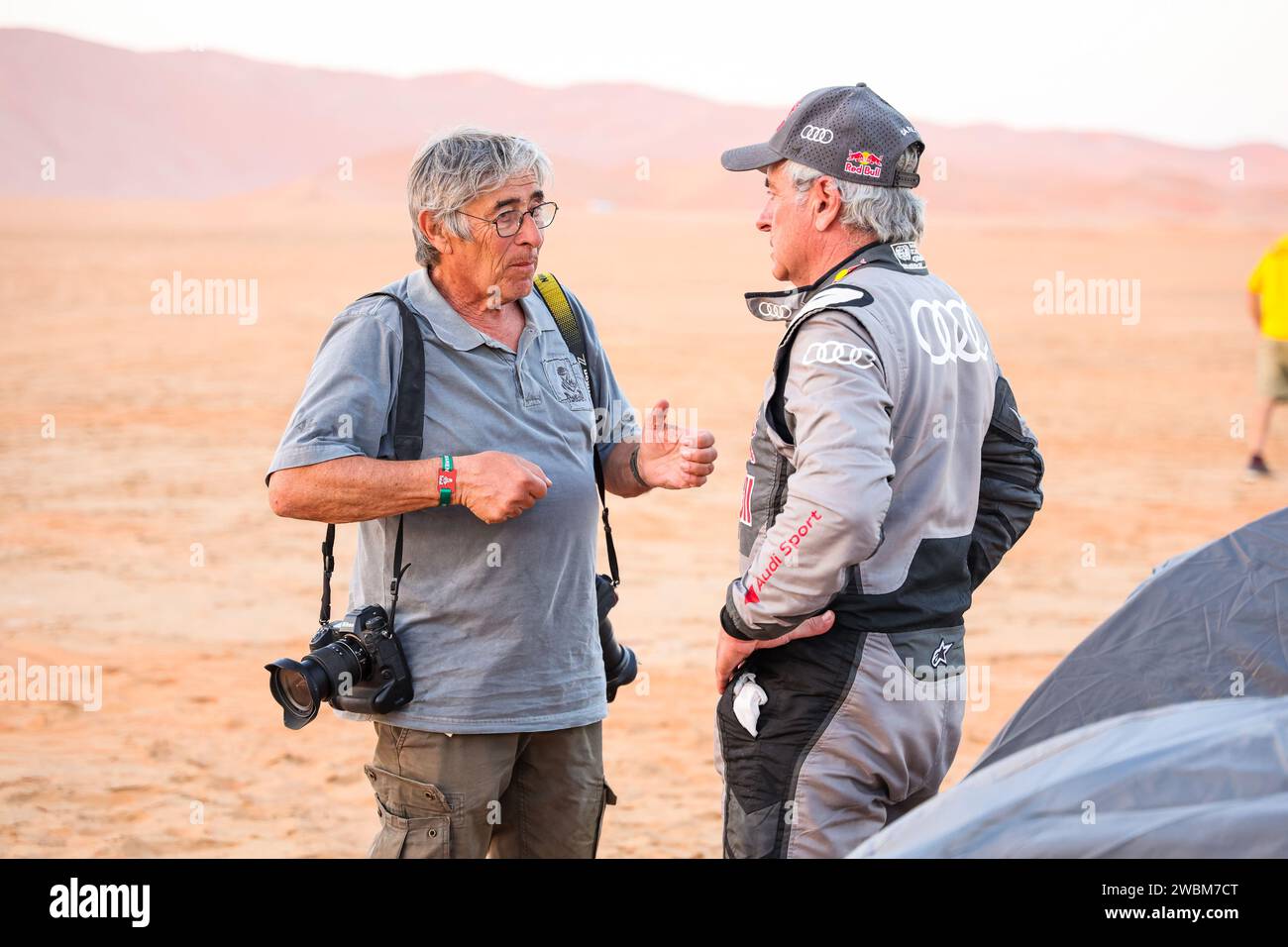 Eric Vargiolu with SAINZ Carlos (spa), Team Audi Sport, Audi RS Q E ...
