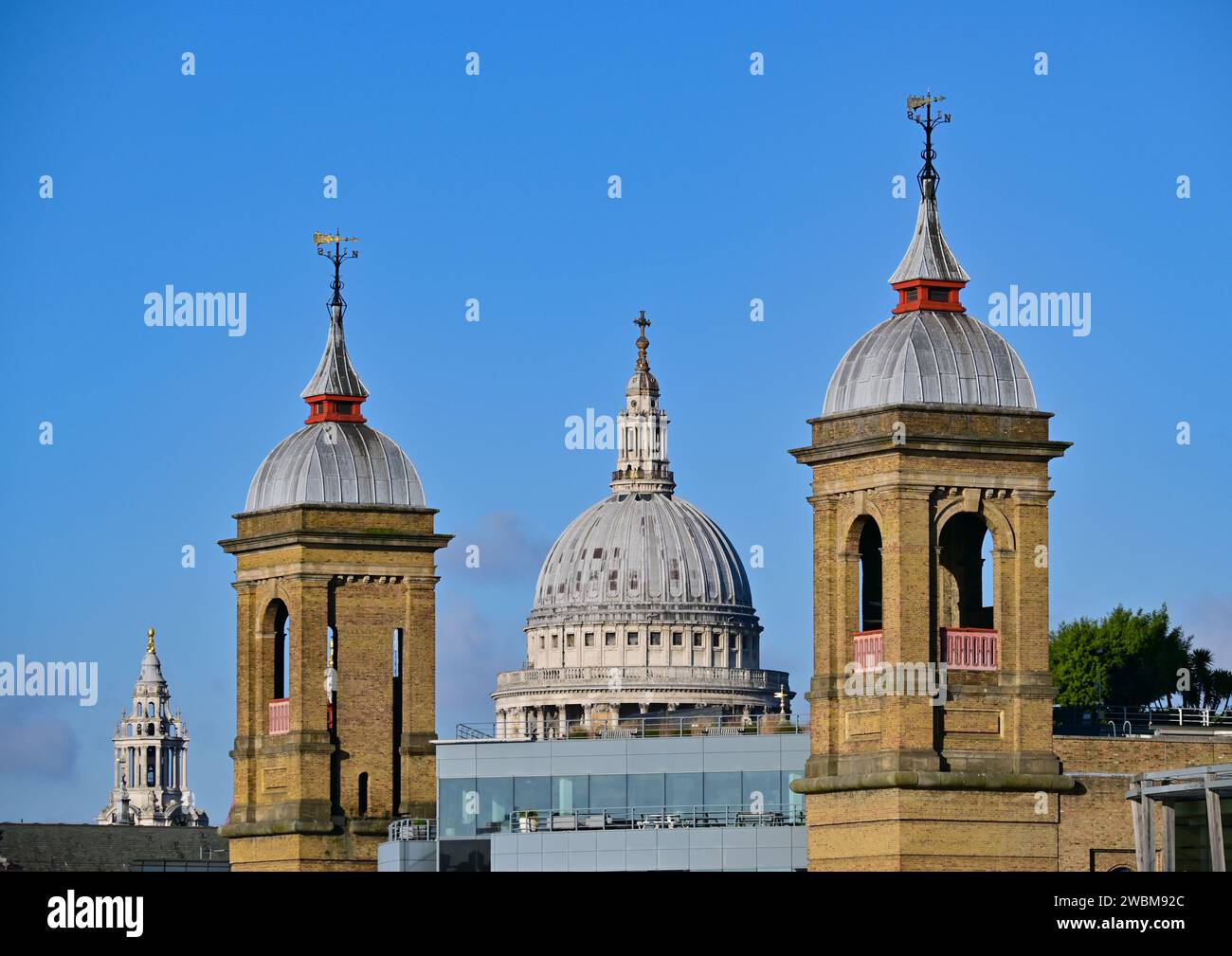 The dome of St Paul's Cathedral between the twin towers of Cannon ...
